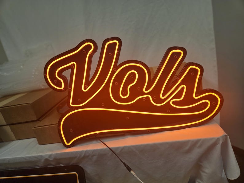 University of Tennessee Vols Script Neon LED Light - 27" X 18" - Etsy