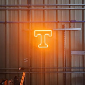 University of Tennessee Vols Power T Neon LED Light Art - Etsy