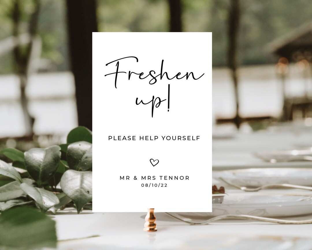 UNO Freshen up Wedding Sign, Personalised Mr & Mrs, Bathroom Basket ...