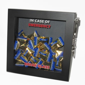 Birthday Present Emergency Gift Box. Fun Novelty Presentation 3d Frame ...