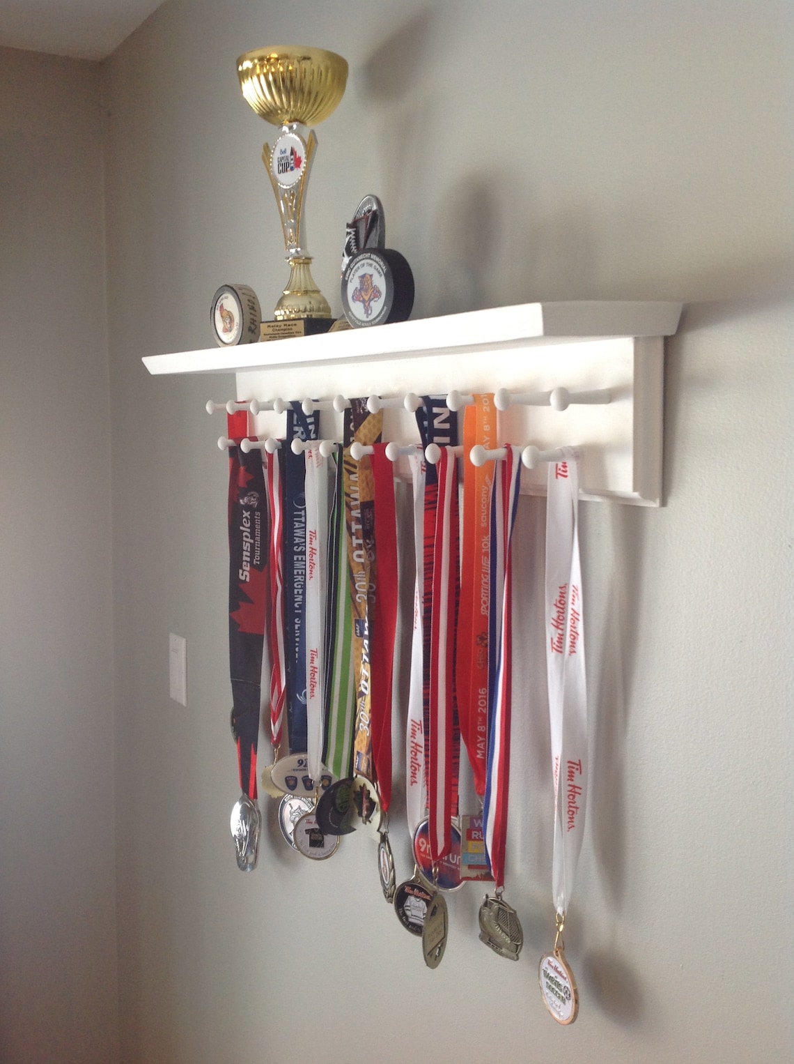 Trophy Award Display Shelf _ WHITE - Etsy
