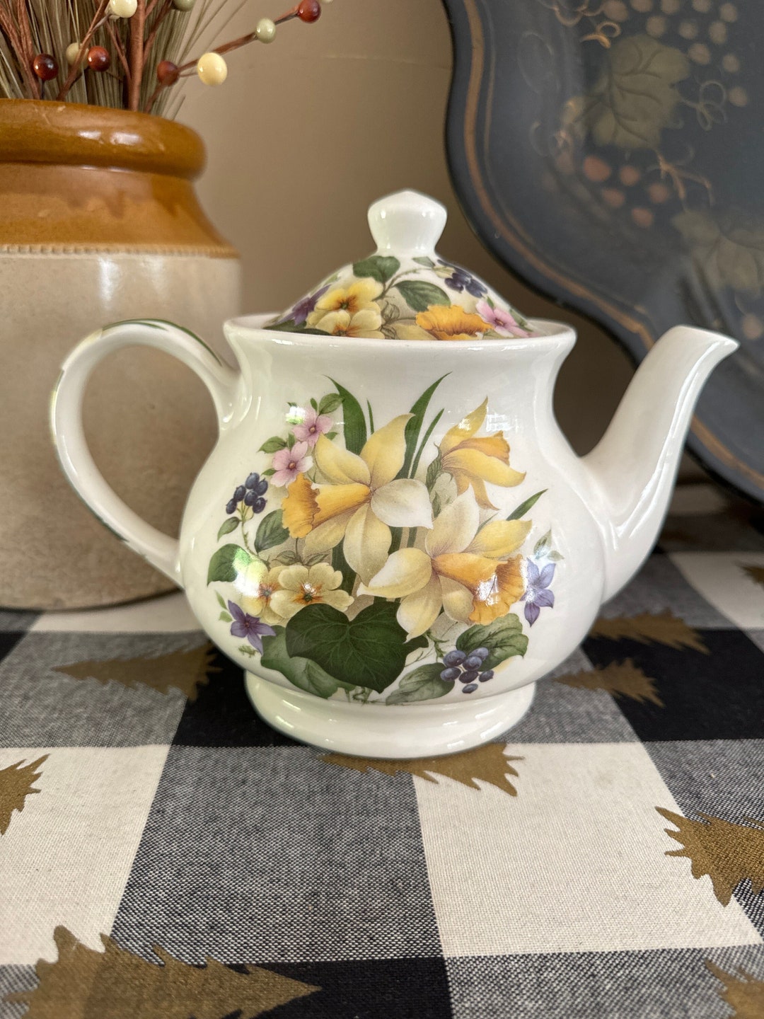 Vintage Sadler Floral Teapot Made in England 32 Ounce English Tea Pot ...