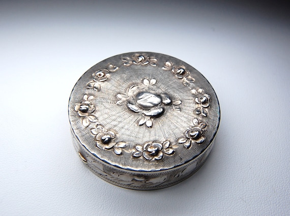 Antique Rose Repousse Silver Compact, 800 Silver, Fla… - Gem