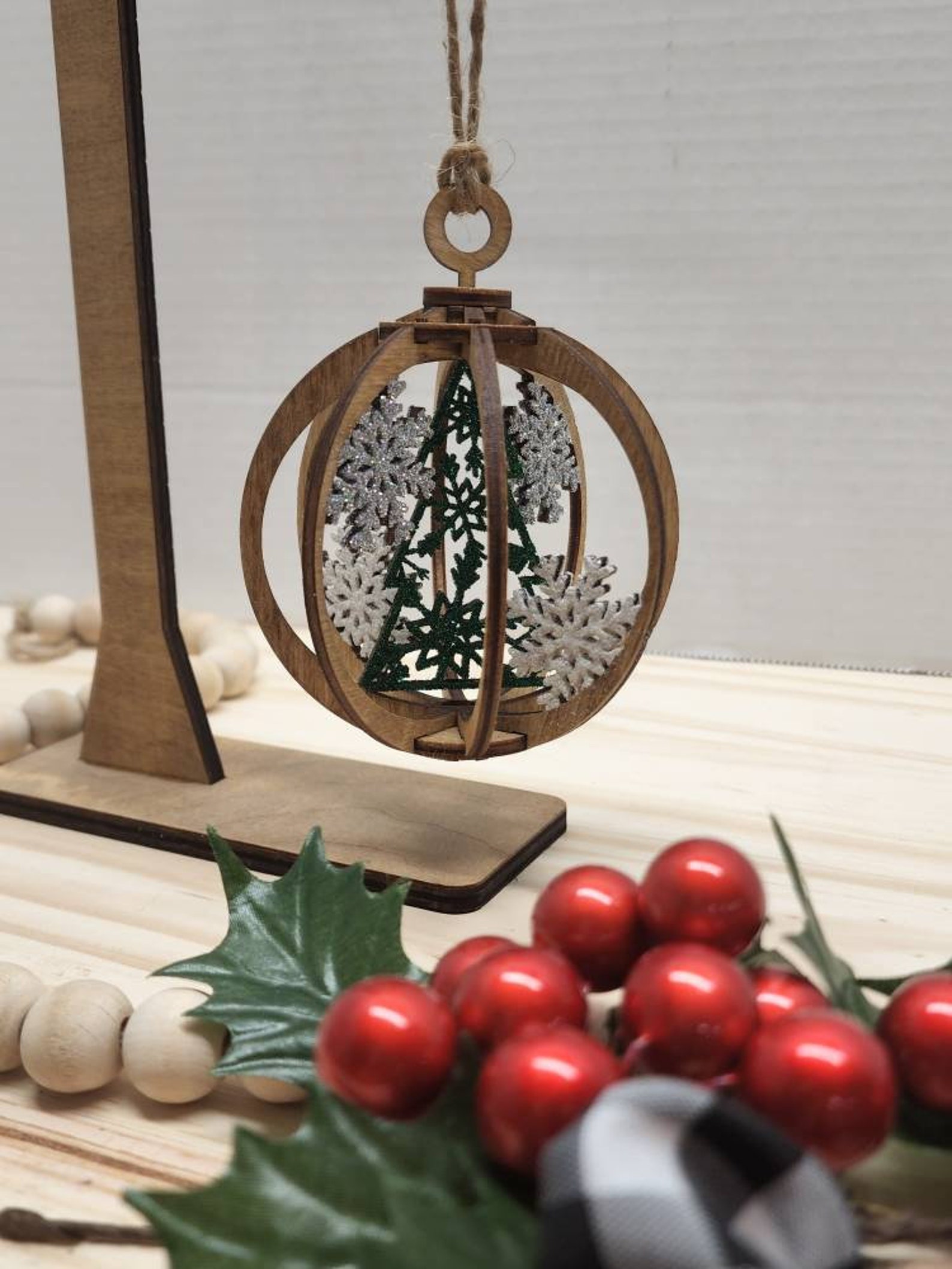 Christmas Tree Globe Ornament, Laser Cut, Wood - Etsy