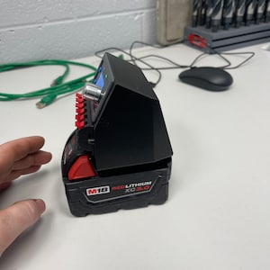 Milwaukee M18 Digital Buck Boost Power Supply Voltage Regulator ...