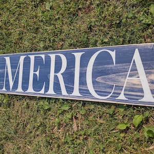 Rustic AMERICA Wood Sign: Patriotic Reclaimed Wood Decor - Etsy