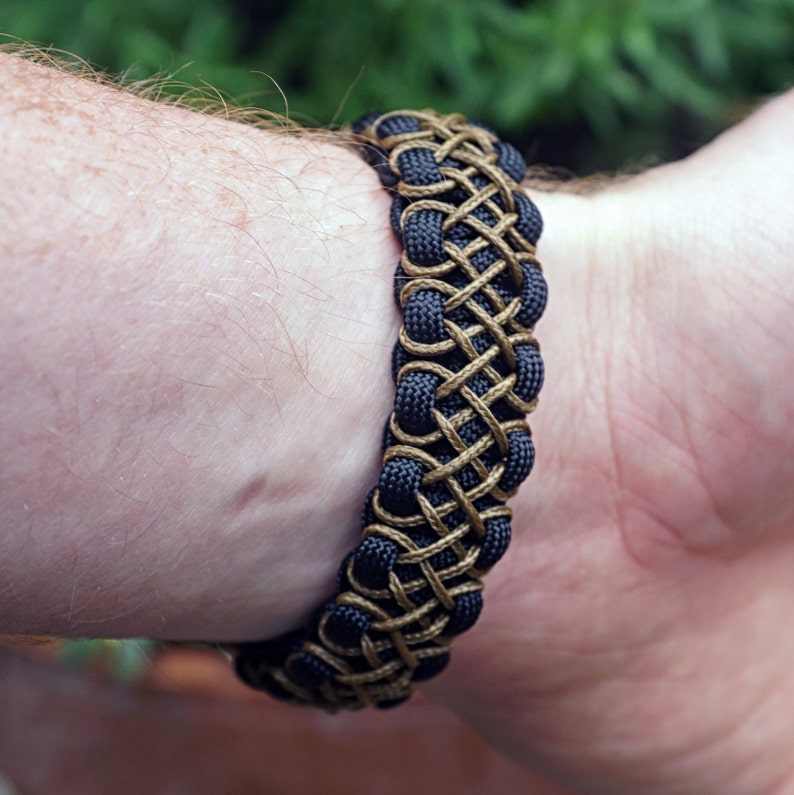 Cordbraid Viking Paracord Bracelet of the Extra Class - Thor Hammer ...