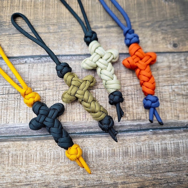 Paracord Keychain - Etsy