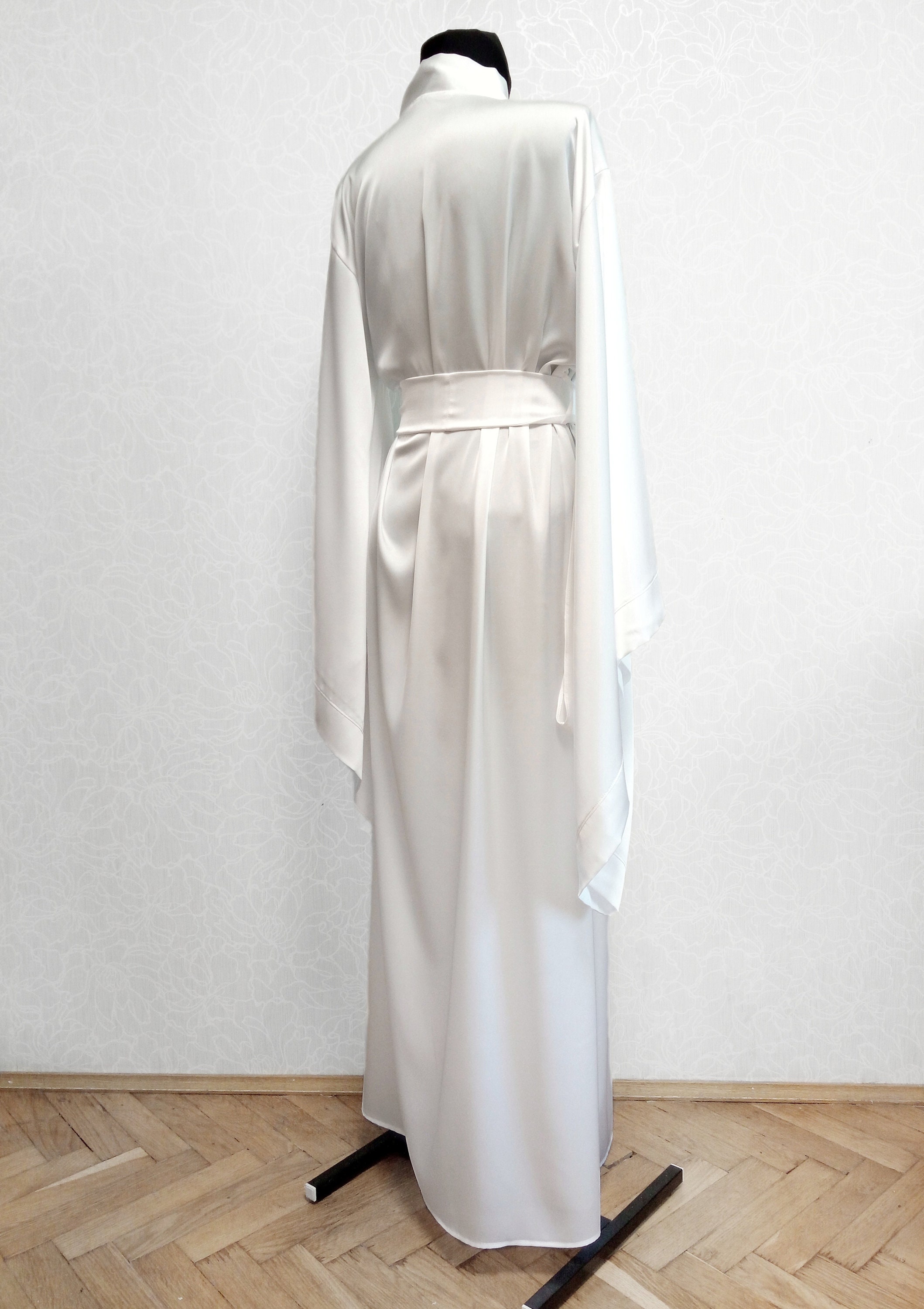 White Bridal Robe Silk Dressing Gown Bridal Party Robes | Etsy