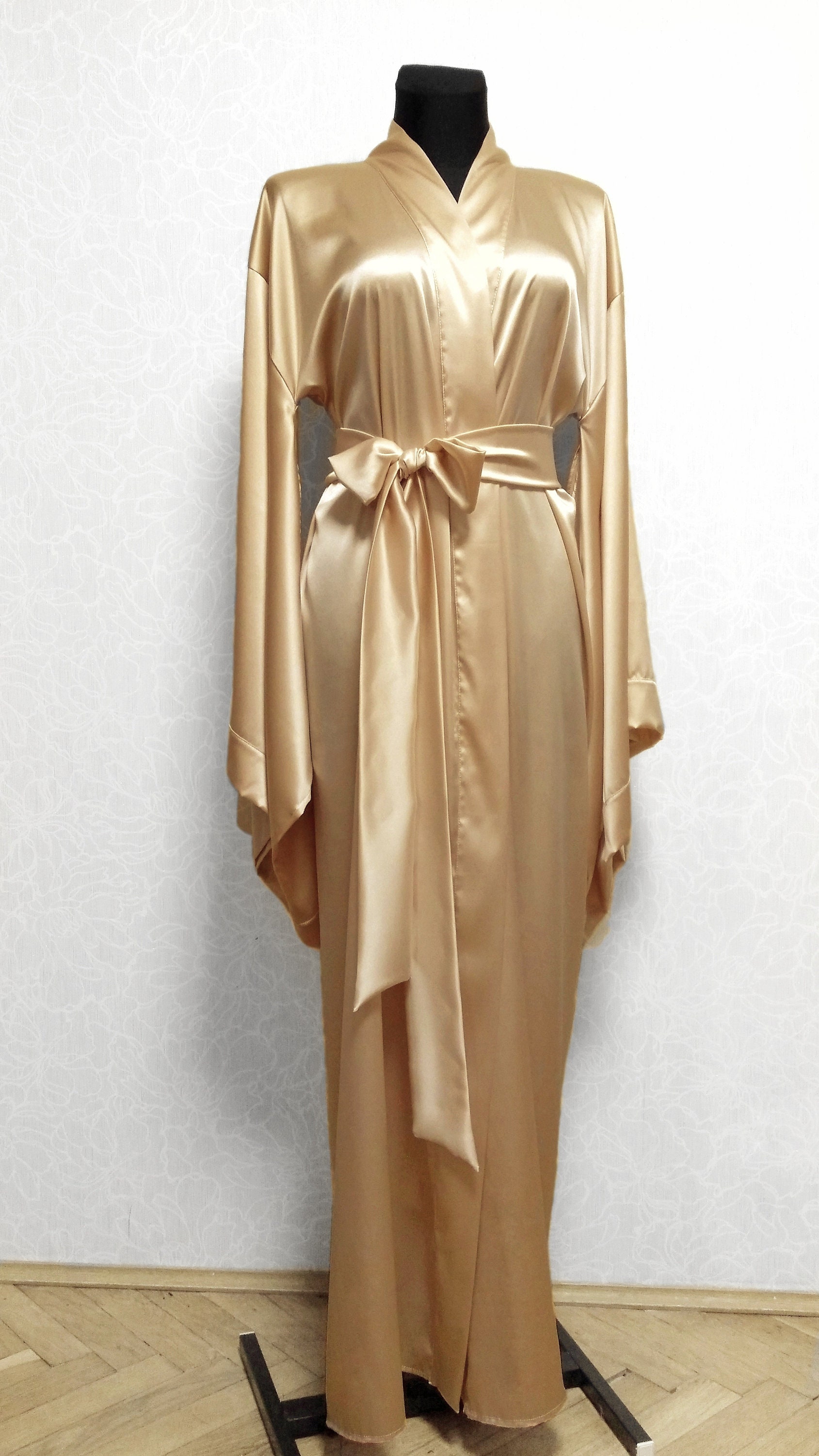 Silk kimono robe Long Satin Robe 24 colors Mulberry silk | Etsy