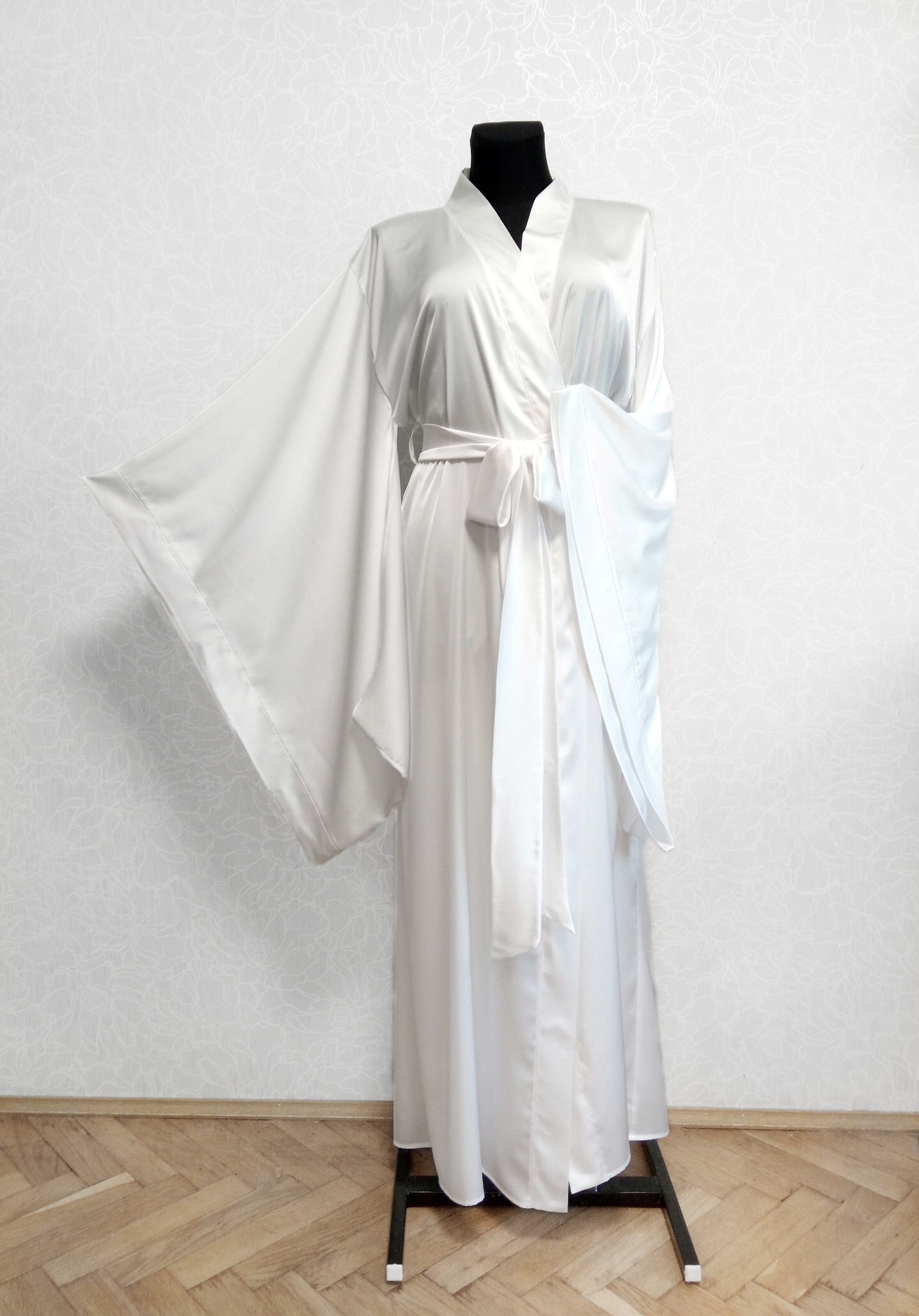 White Bridal Robe Silk Dressing Gown Bridal Party Robes | Etsy