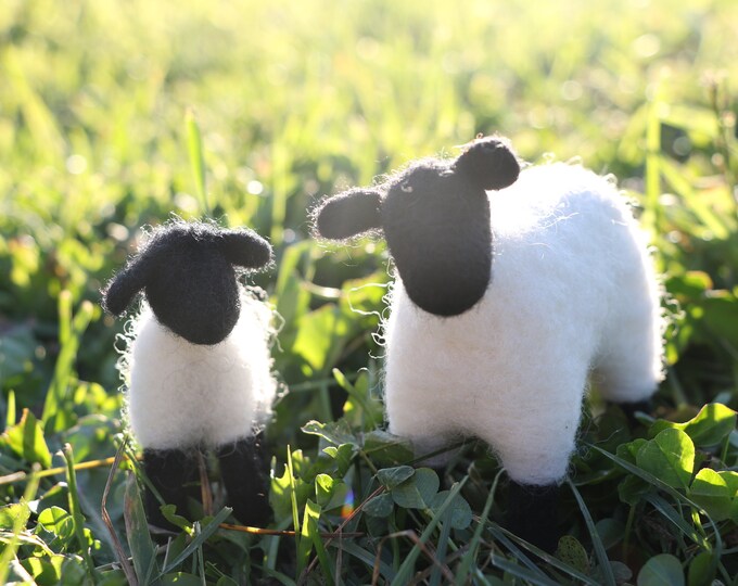 WoollyMeadowsFelting - Etsy
