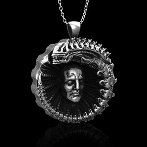 Sterling Silver Alien Xenomorph Prometheus Pendant Necklace, H.R. Giger ...