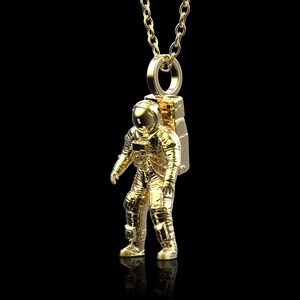 18K Gold Plated Apollo 11-14 Astronaut Pendant, Neil Armstrong Space ...