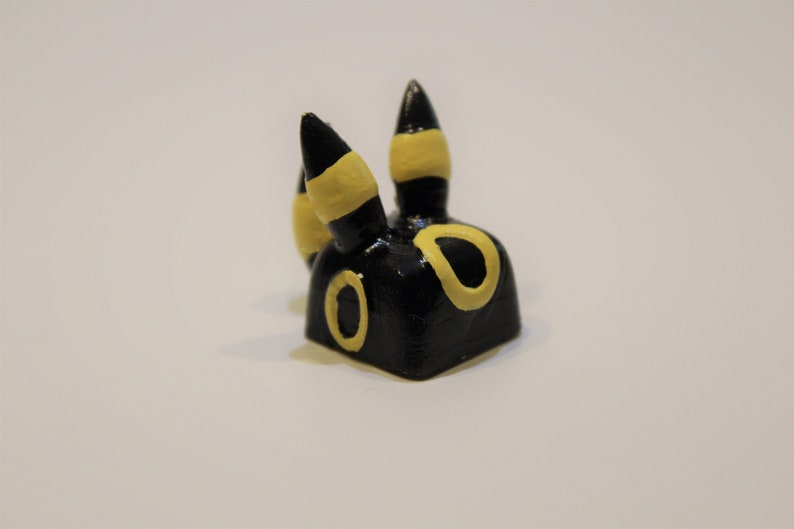 Umbreon Keycaps - Etsy