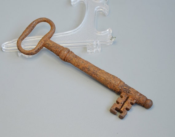 Large Ancient Medieval Iron Key. Vintage Key. Meieval Key. - Etsy