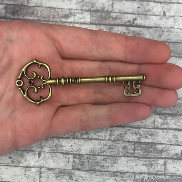 Large Skeleton Keys - Etsy