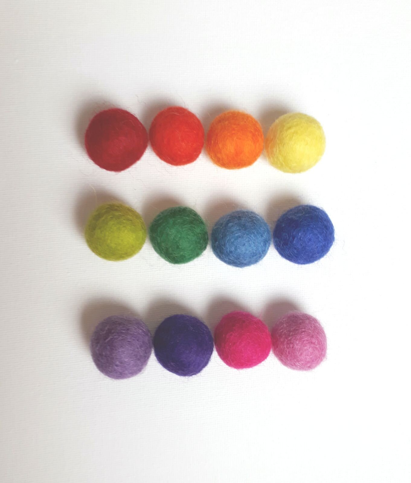 100 Wool Felt Balls 2cm Choose Your Colours Bulk Pom Poms | Etsy