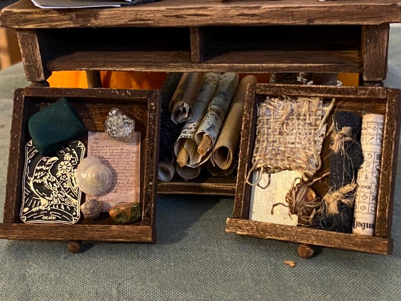 Witches Table - Etsy