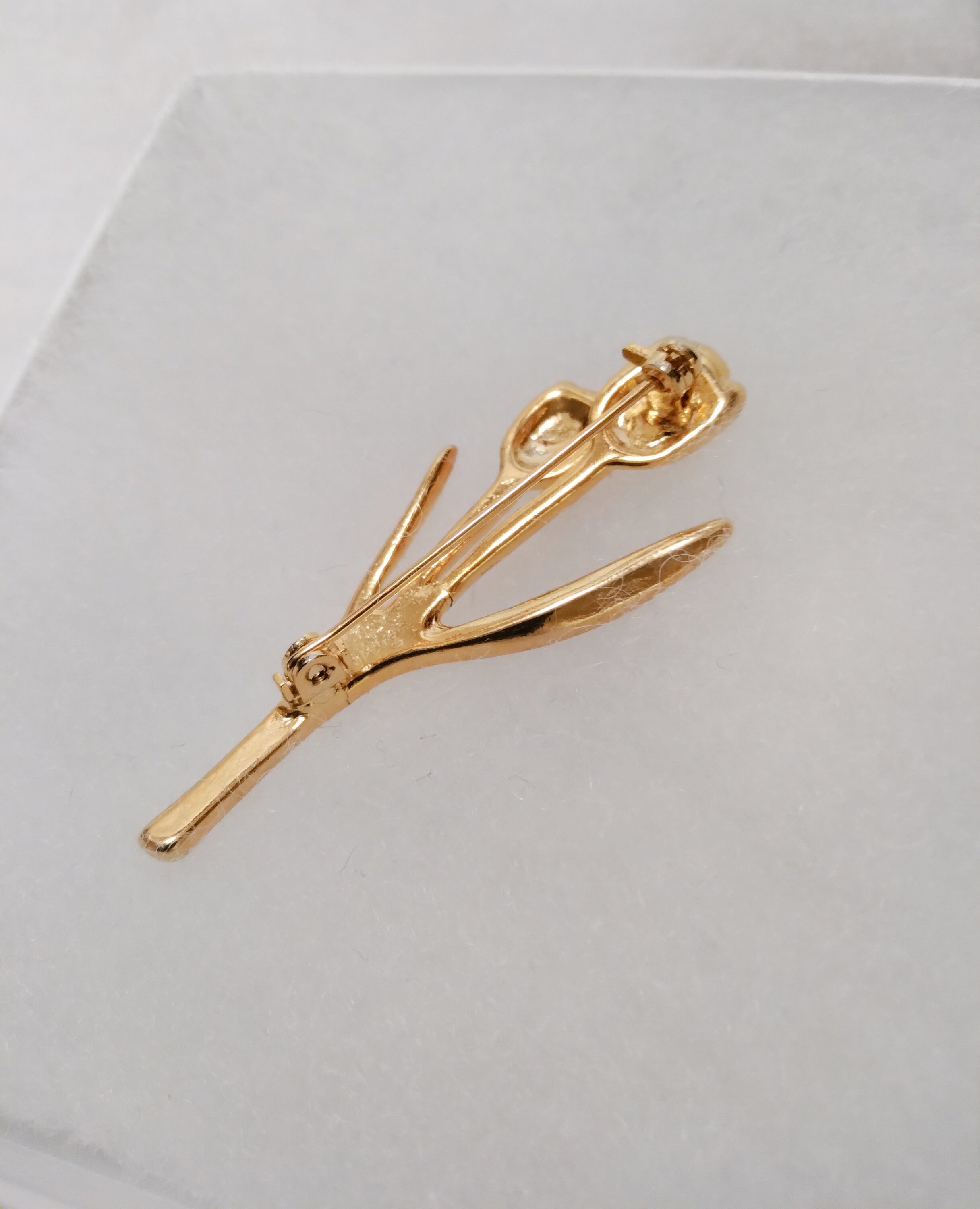 Gold Tone Spring Time Tulip Brooch - Etsy