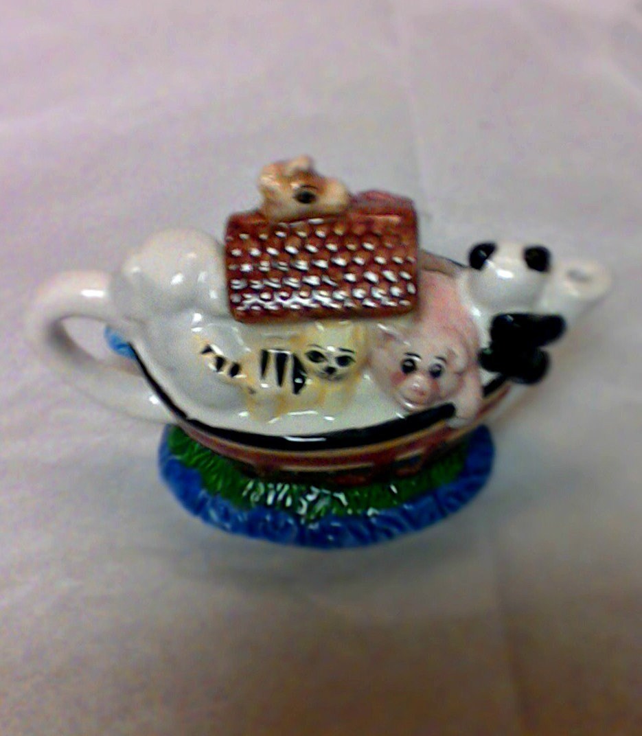 Vintage Tea Nee Cardinal Inc. Tea Pot 1995 Noah's Ark Tea Pot 5 1/2 ...