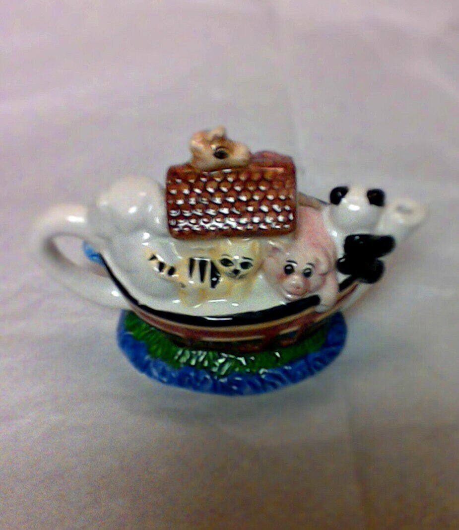 Vintage Tea Nee Cardinal Inc. Tea Pot 1995 Noah's Ark Tea Pot 5 1/2 ...