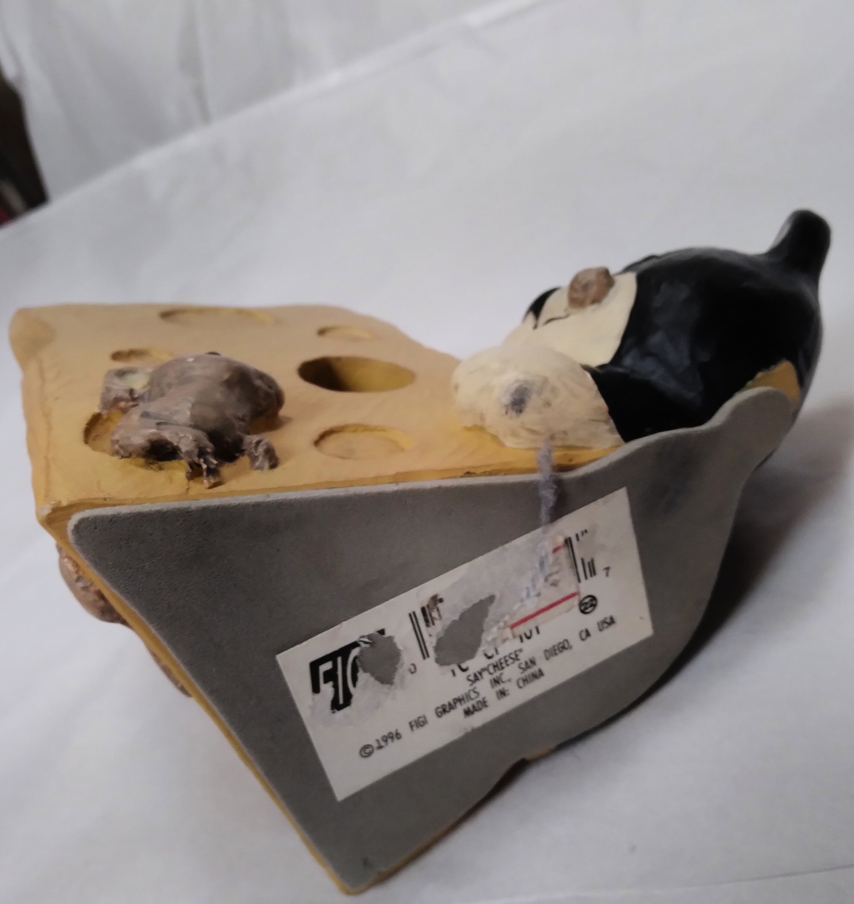 Figi Graphics Cat Figurine With Cheese and Mouse "say Cheese" - Etsy