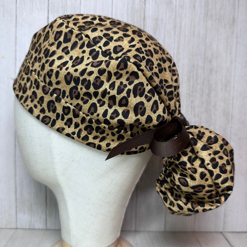 Leopard Print Ponytail Scrub Cap: Women's Wild Animal Cotton Surgical ...