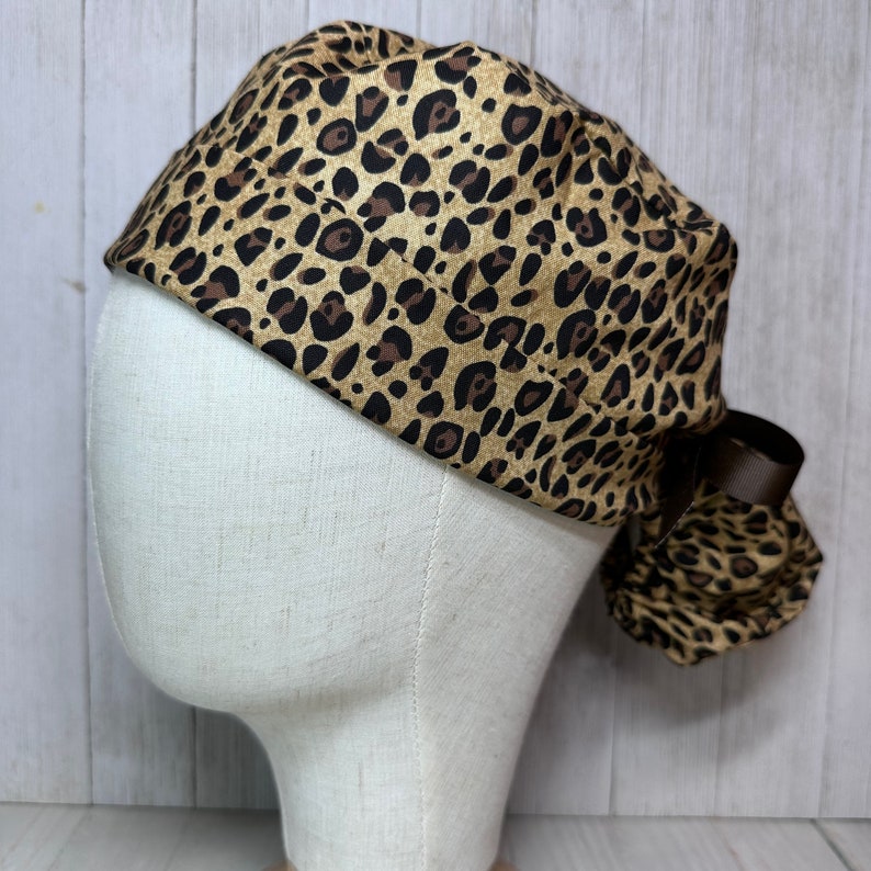 Leopard Print Ponytail Scrub Cap: Women's Wild Animal Cotton Surgical ...