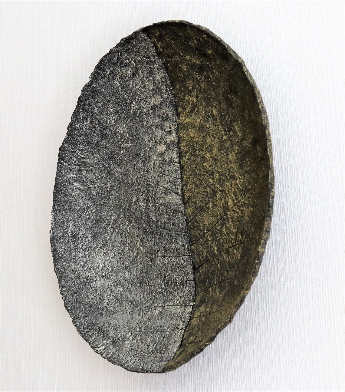 Decorative Paper Mache Wall Plate With Fern in Silver and Gold ...