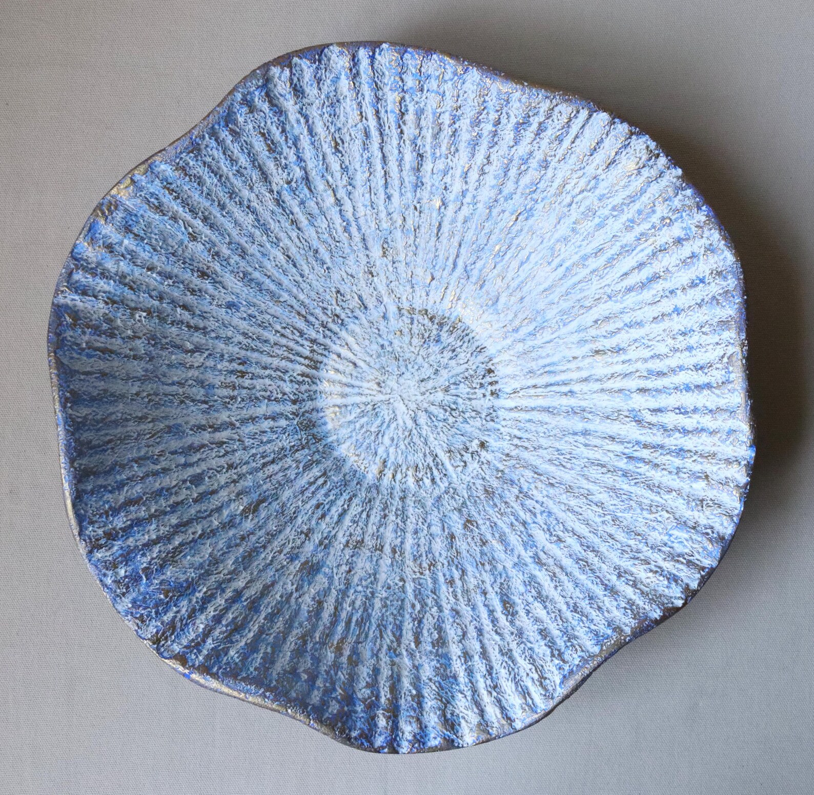 Light Blue Wavy Paper Mache Bowl With Golden Touch. Recycled Papier ...