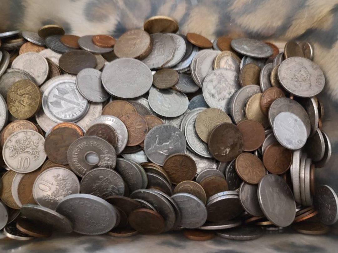 50 Random Foreign Coins - Etsy