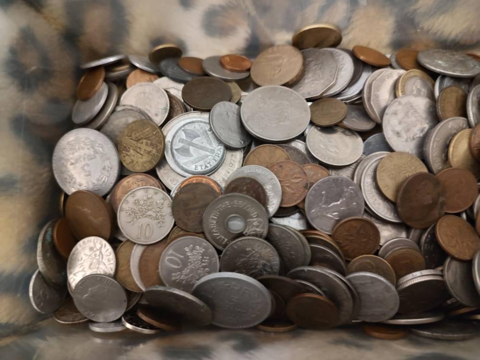 50 Random Foreign Coins - Etsy