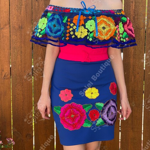 Hand Embroidered Mexican Flounce Dress. Floral Mexican Dress. - Etsy