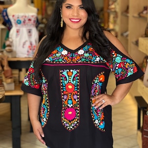 Mexican Fashion Blouse. Size S-2X. Floral Embroidered Mexican Blouse ...