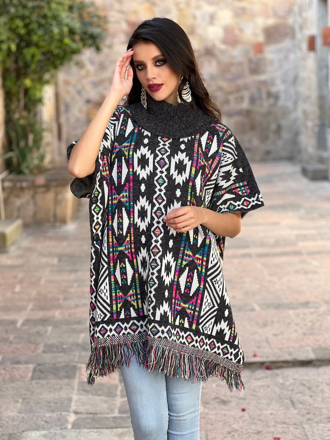 Artisanal Mexican Poncho. Winter Poncho With Sleeves. Bohemian Style ...