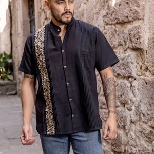 Mens Hand Embroidered Guayabera Shirt – Mexican Wedding, Formal Wear - Etsy