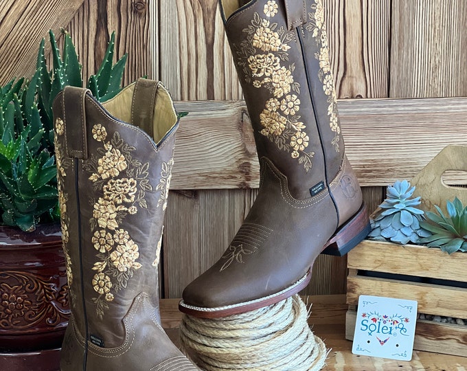 Women's Mexican Boot. Handmade Leather Floral Embroidered - Etsy