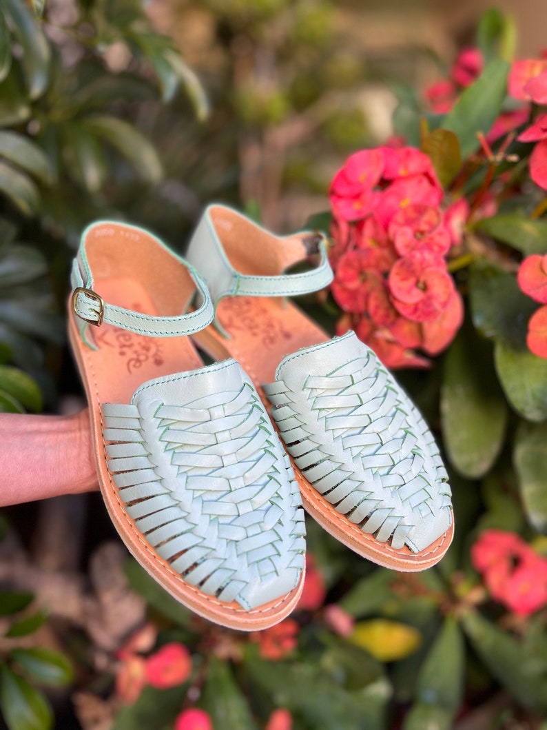 Mexican Leather Huaraches. Authentic Mexican Leather Shoes. Artisanal ...