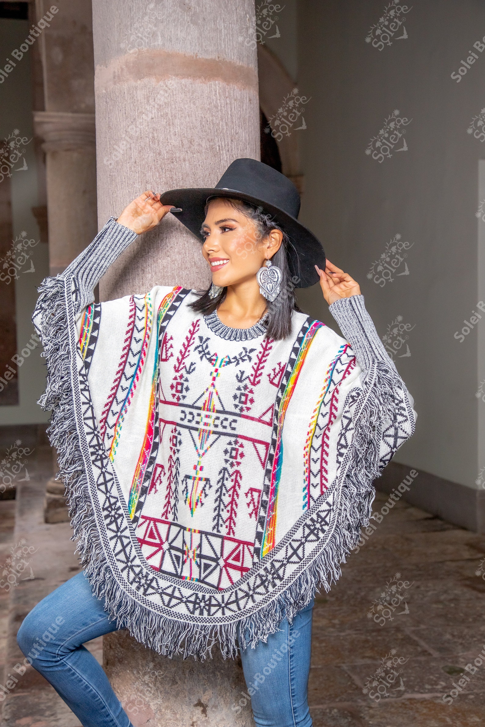 Artisanal Mexican Unisex Poncho. Mexican Poncho With Sleeves ...