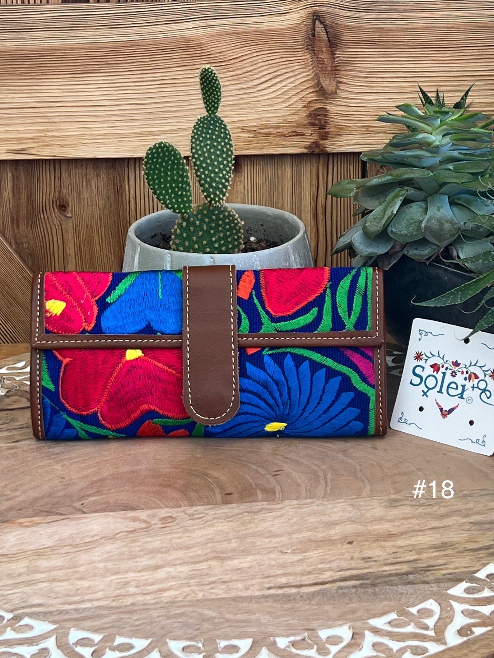 Mexican Floral Embroidered Purse. Artisanal Handbag . Colorful - Etsy