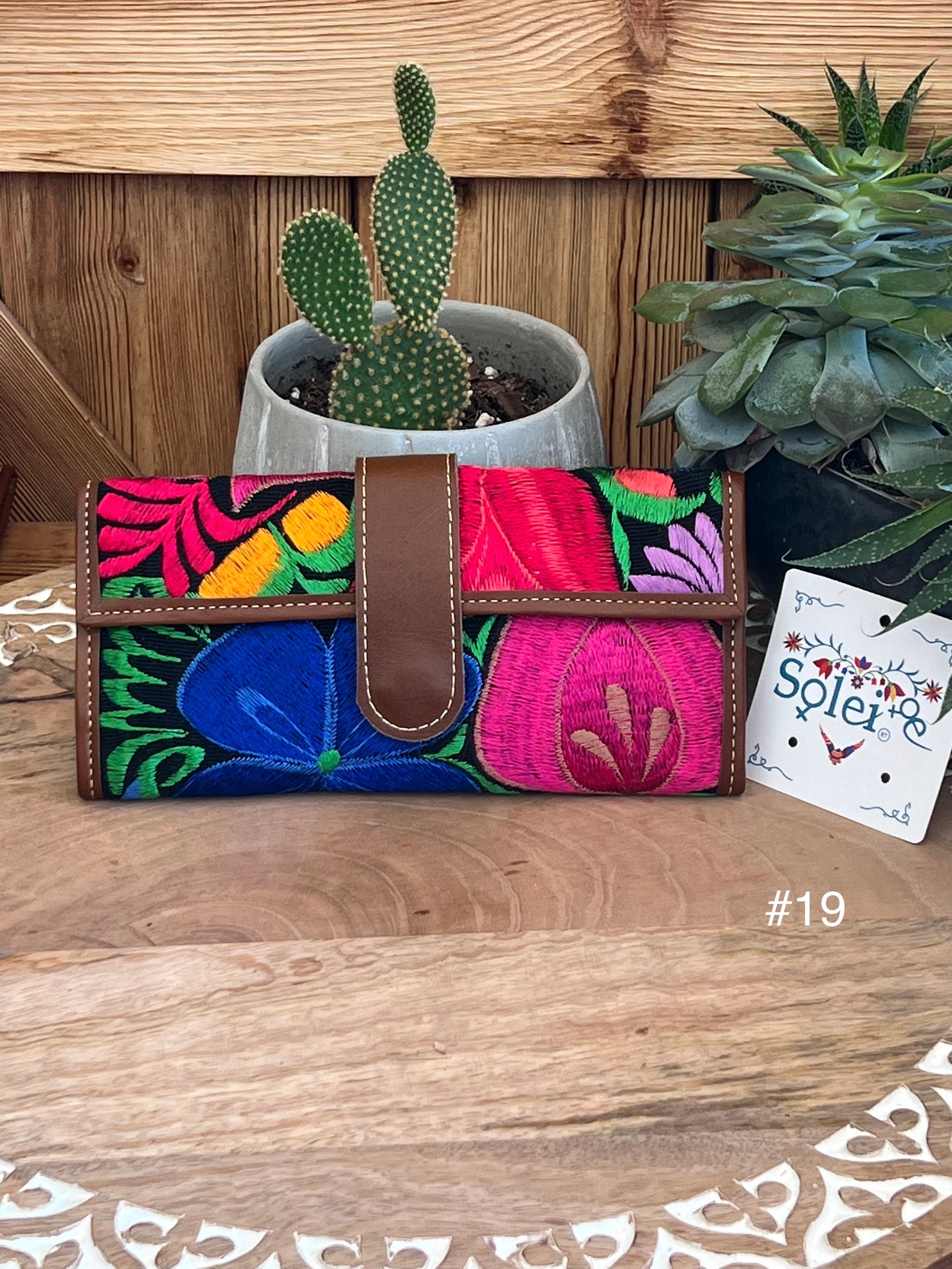 Mexican Floral Embroidered Purse. Artisanal Handbag . Colorful - Etsy