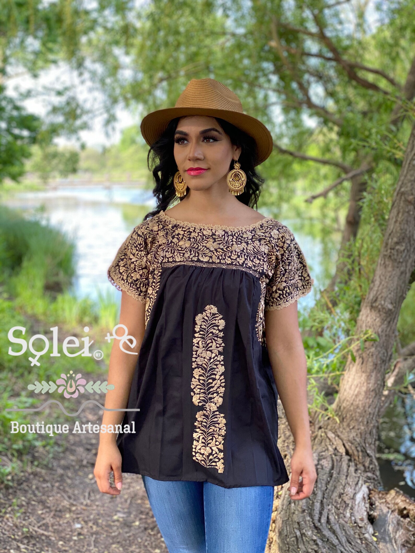 Silk Thread Hand Embroidered Mexican Blouse. Mexican Traditional Blouse ...