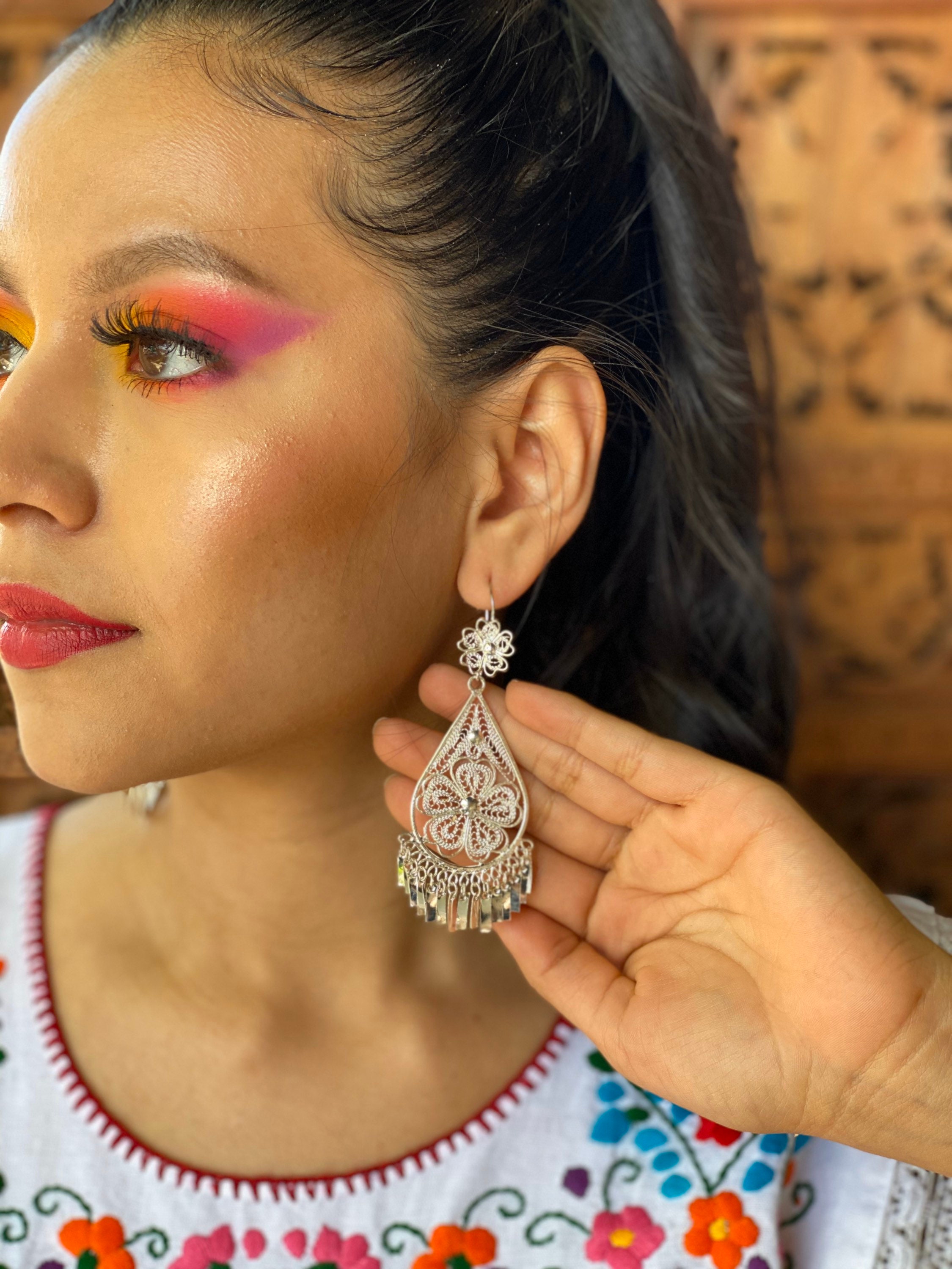 Silver Plated Mexican Earrings. Traditional Filigree Earrings. - Etsy