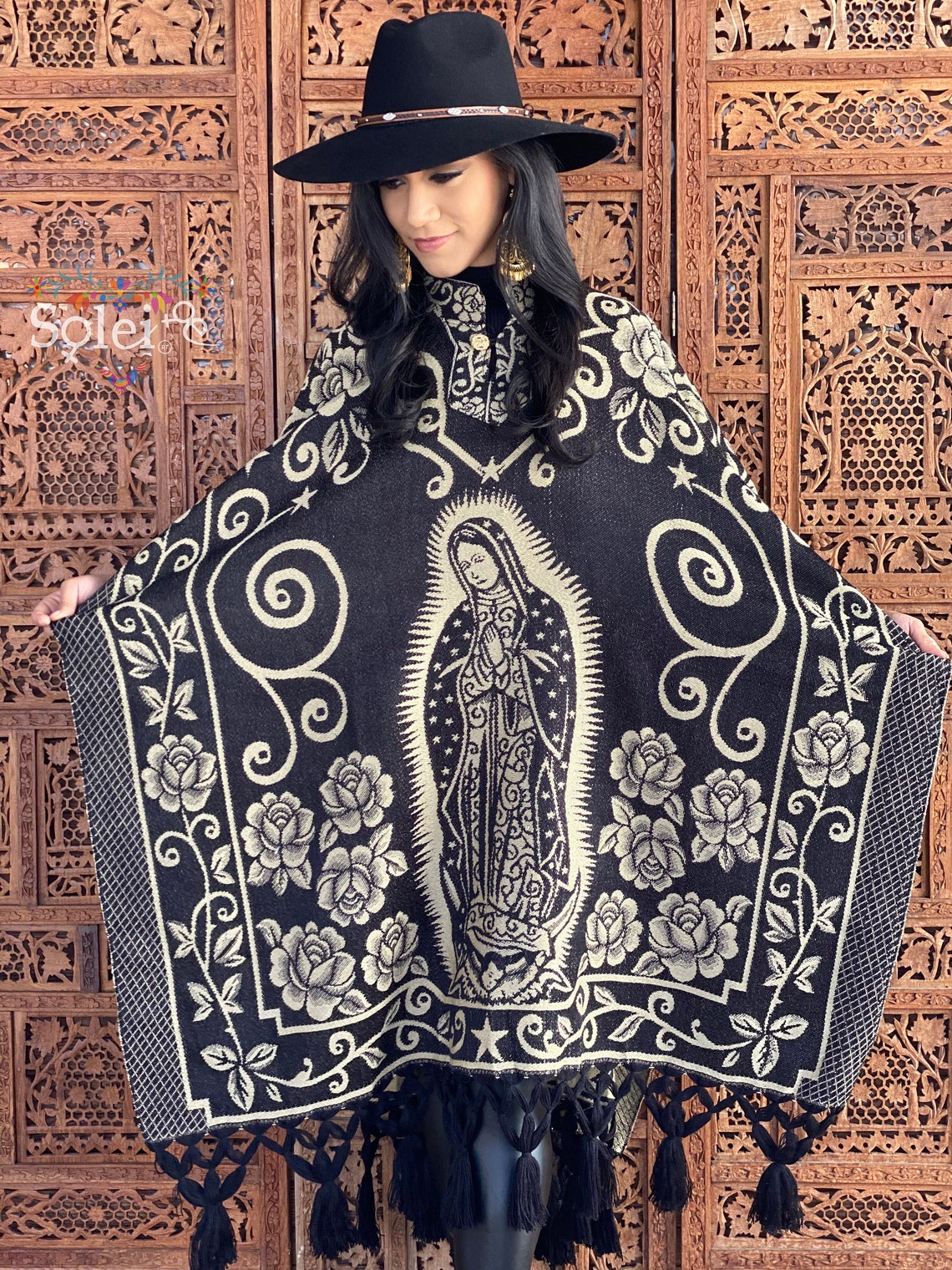 Virgin Mary Mexican Poncho. Elegant Poncho. Traditional Floral Poncho ...