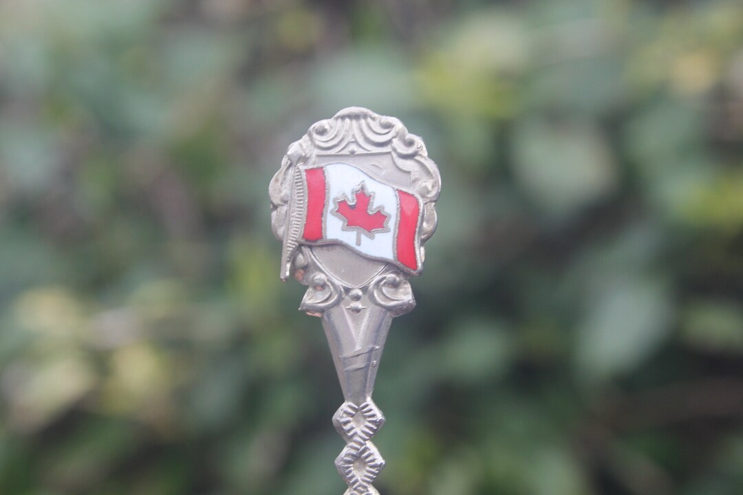 Vintage Spoon Canadian Flag Canada Collectable Spoon . - Etsy
