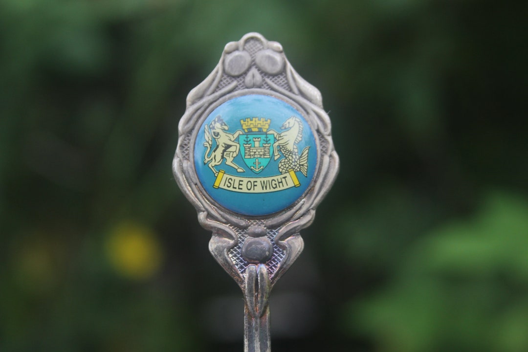 Vintage Spoon Isle of Wight UK Souvenir - Etsy