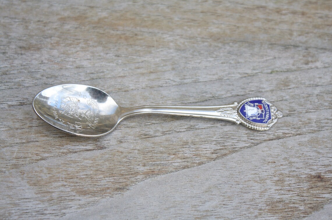 Vintage Spoon USA Bicentennial 1776 - 1976 American Collectable Spoon ...