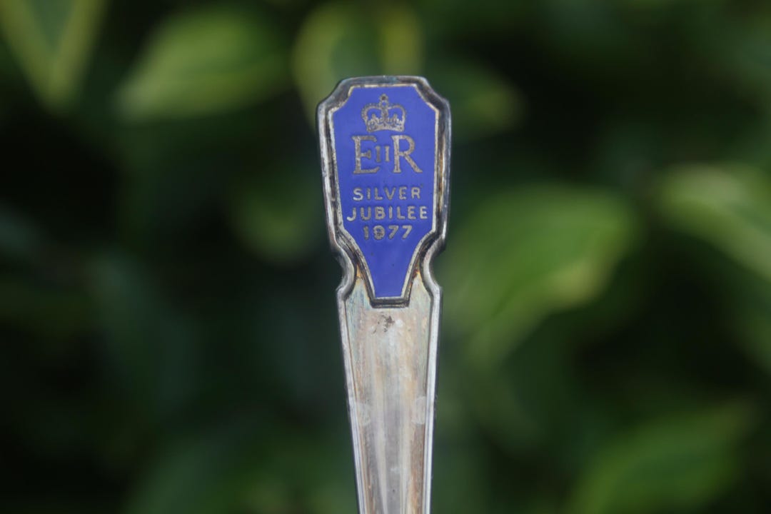 Vintage Spoon Silver Jubilee Queen Elizabeth II 1977 Souvenir - Etsy