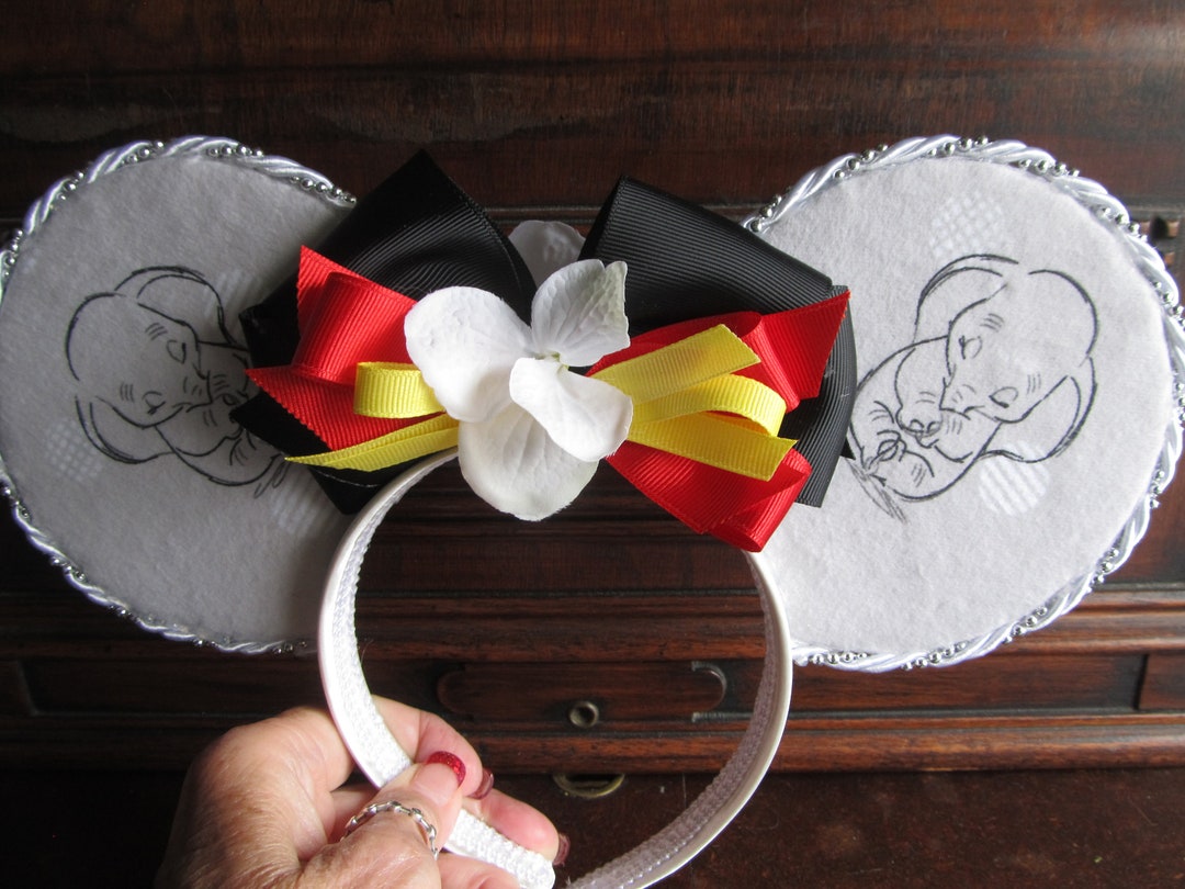 Dumbo Disney Ears - Etsy